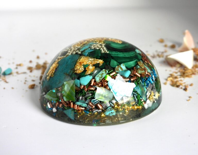 Orgonite demi sphère Lagon | Les Orgonites